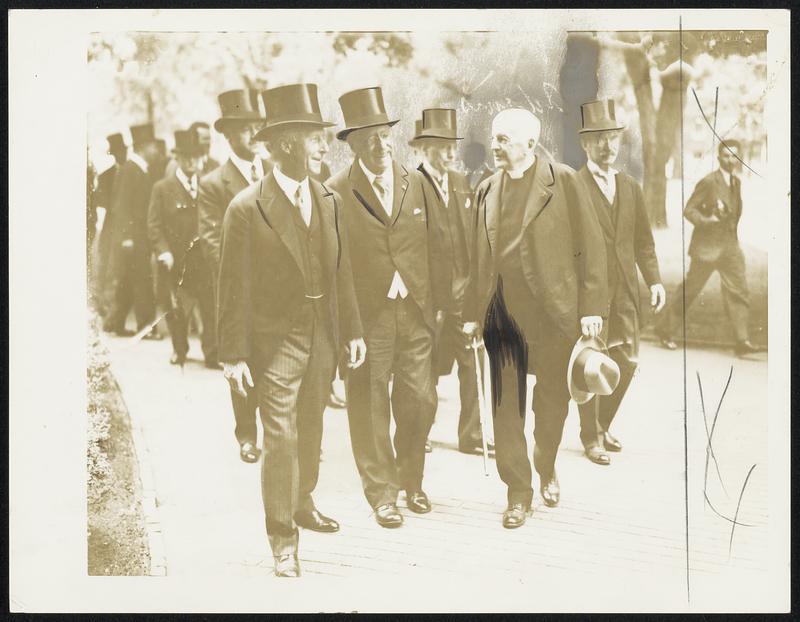Charles Francis Adams and George R. Agassis (left and center), members ...