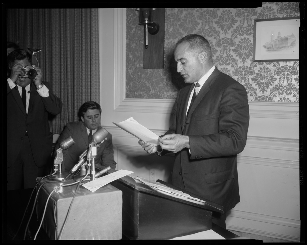 Candidate for attorney general Francis X. Bellotti addressing ...