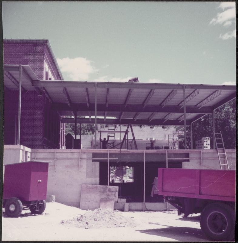 Lawrence Library addition - Digital Commonwealth