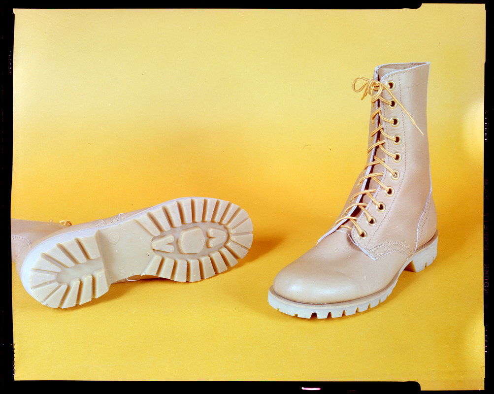 Boot, standard - Digital Commonwealth