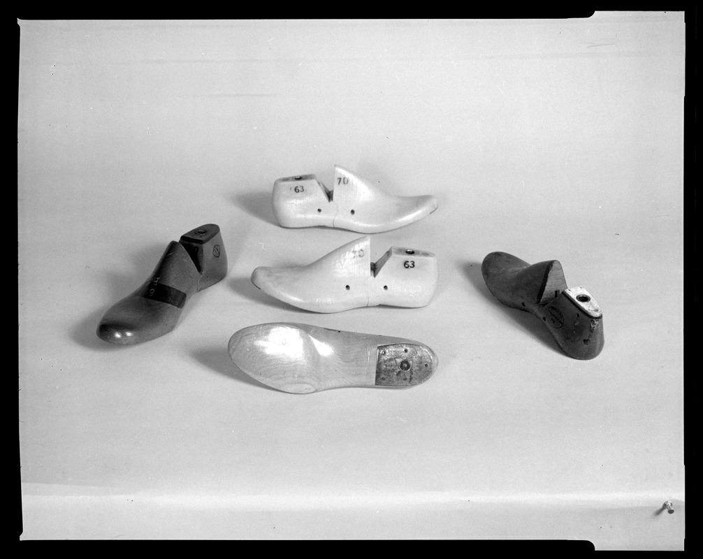 Shoe molds - Digital Commonwealth