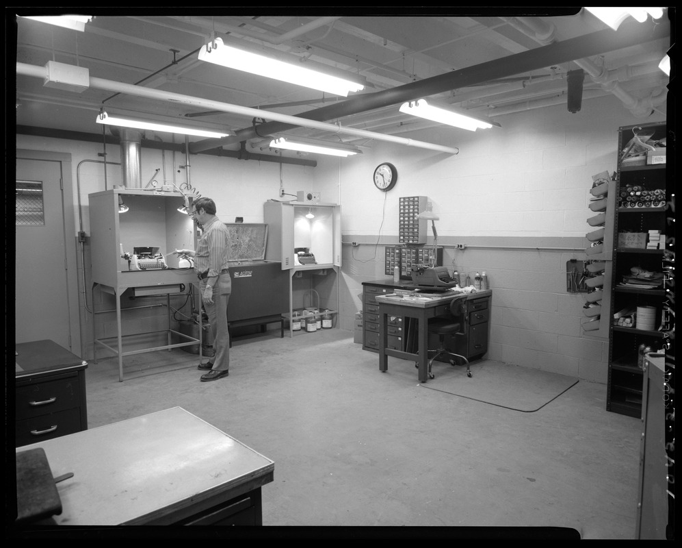 Grounds & facilities - copying center (office machine repair) - Digital ...