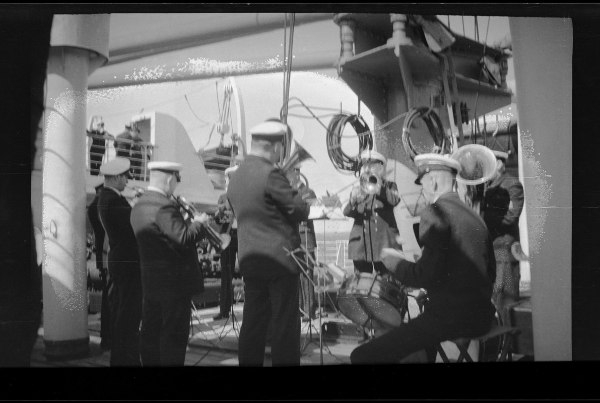 The German band on the S. S. Stuttgart, returning from Galway - Digital ...