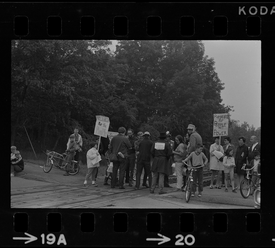 Protest outside of U.S. Army Natick Laboratories during visit by Gen ...