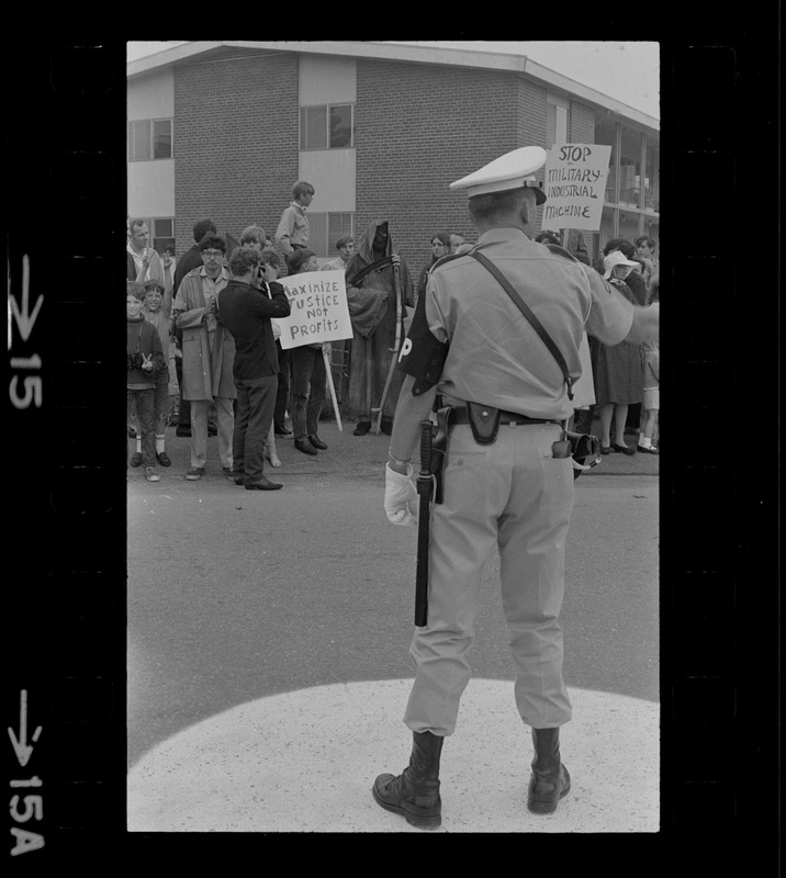 Protest outside of U.S. Army Natick Laboratories during visit by Gen ...