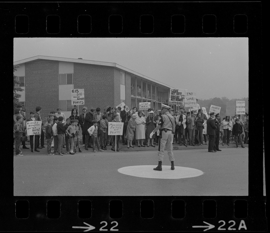 Protest outside of U.S. Army Natick Laboratories during visit by Gen ...