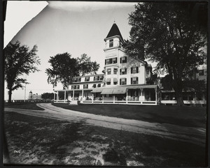 Poland Spring, ME, mansion house - Digital Commonwealth