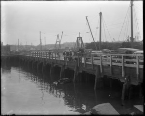East Boston: Meridian St. Bridge - Digital Commonwealth