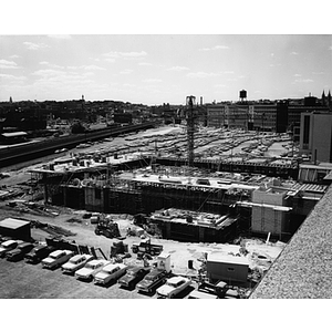 Construction on the Ell Student Center addition - Digital Commonwealth