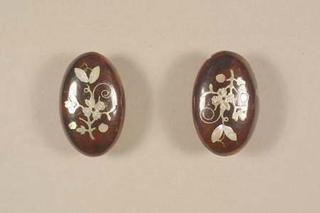 Pair of Cuff Buttons - Digital Commonwealth