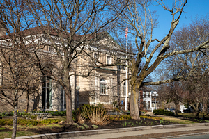 Melrose Public Library: Melrose, Mass. - Digital Commonwealth