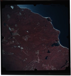 Dukes County: aerial photograph. 6-767 - Digital Commonwealth