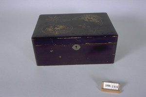 Trinket box - Digital Commonwealth