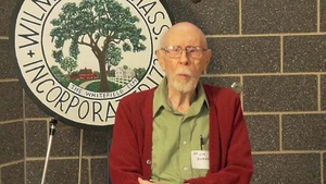 James J. Durkee at the Wilmington Mass. Memories Road Show: Video ...