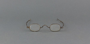 Spectacles and Case - Digital Commonwealth