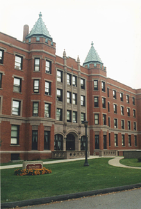 Alumni Hall (September, 2000) - Digital Commonwealth