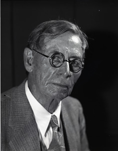 Milford W. Howard: studio portrait - Digital Commonwealth