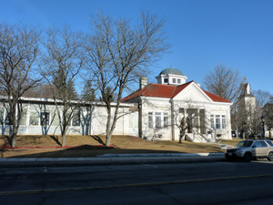 Lee Library: exterior view of front entrance to the original building ...