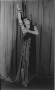 Anderson, Judith (as Medea) - Digital Commonwealth